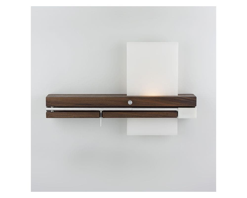 Cerno Levo Wall Lamp
