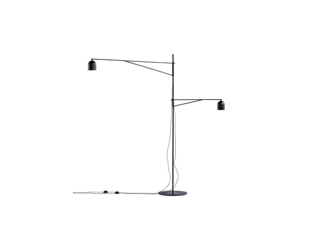Karakter Awkward Floor Lamp