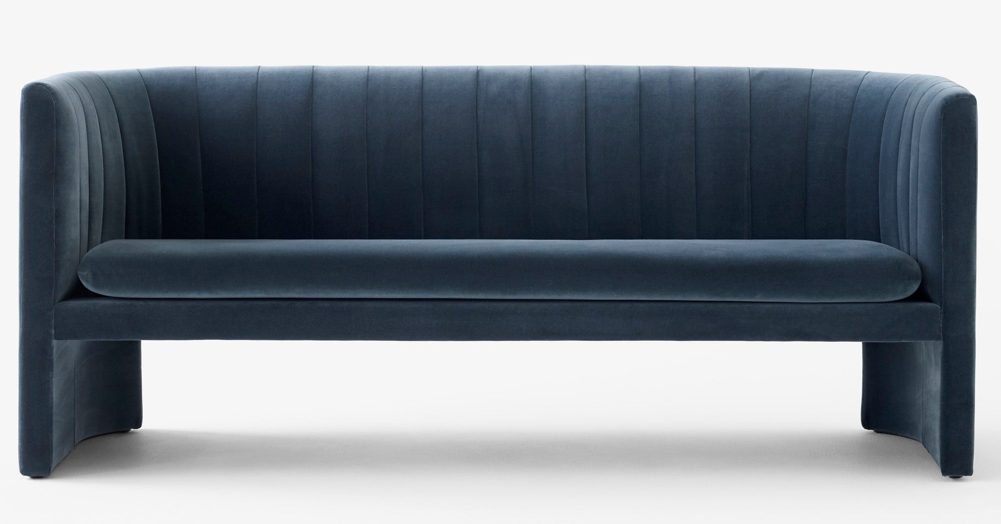 &Tradition Loafer SC26 Three Seater Sofa