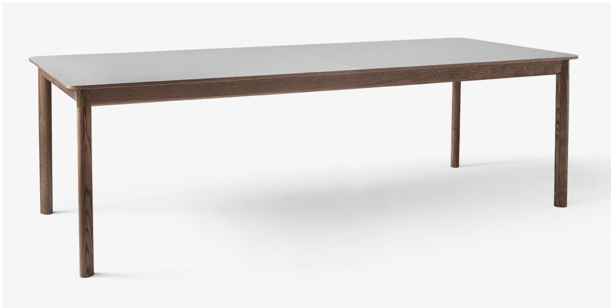 &Tradition Patch HW2 Dining Table