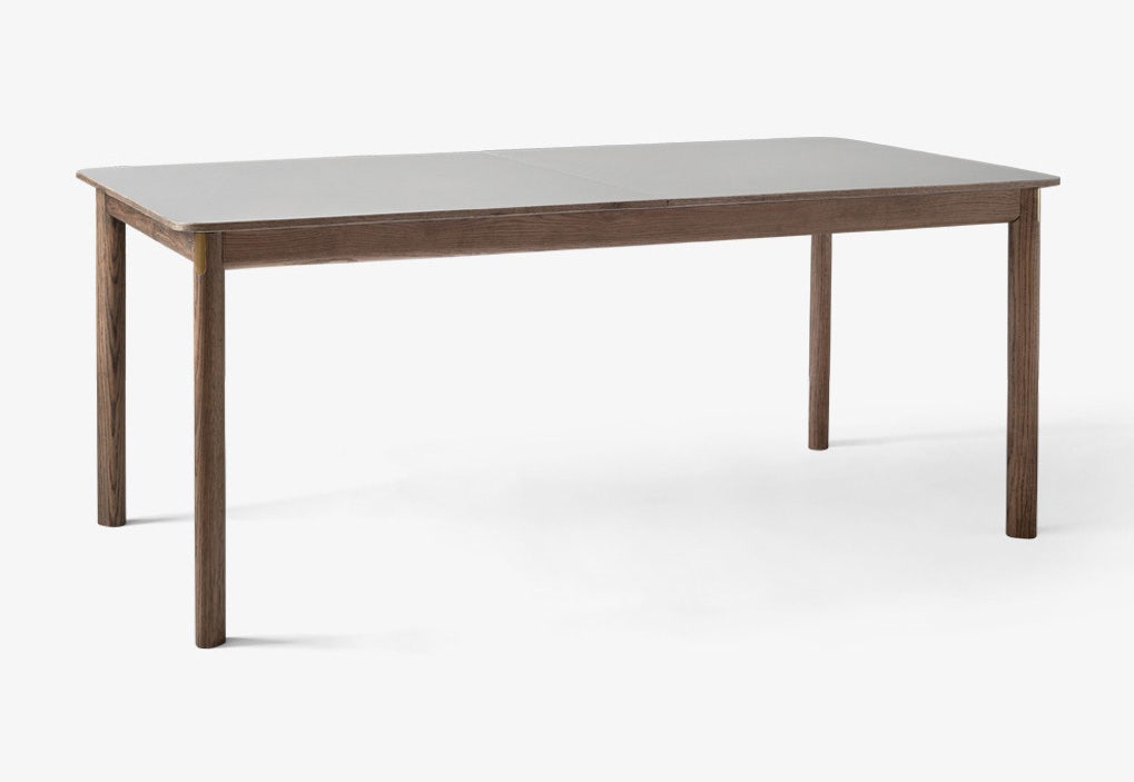 &Tradition Patch HW1 Dining Table